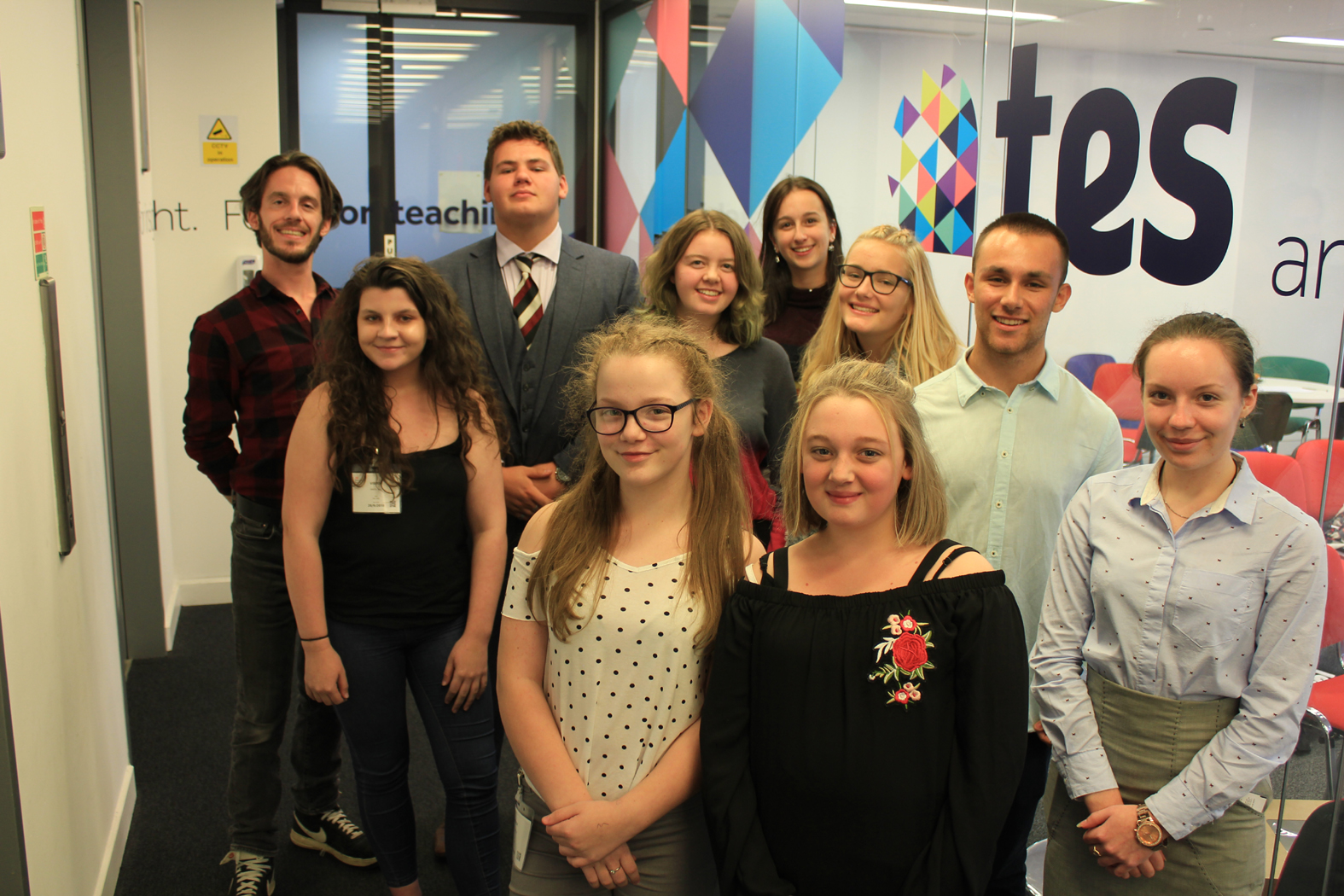 TES group - Shine School Media Awards